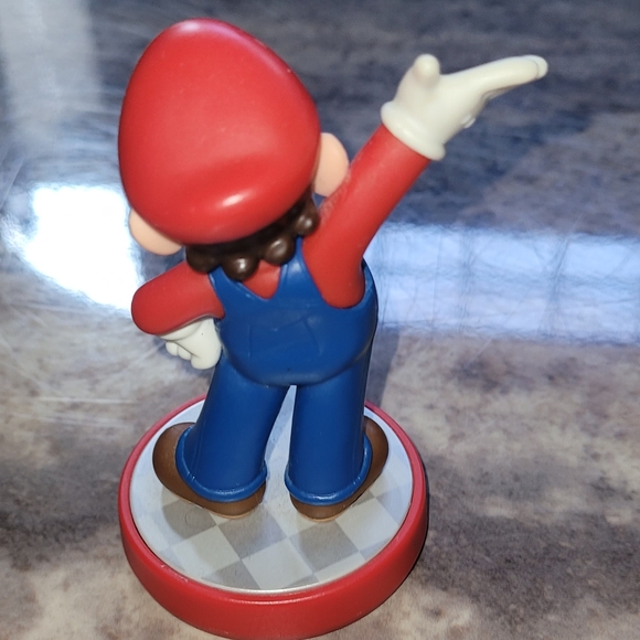 Nintendo | Video Games & Consoles | Mario Amibo | Poshmark